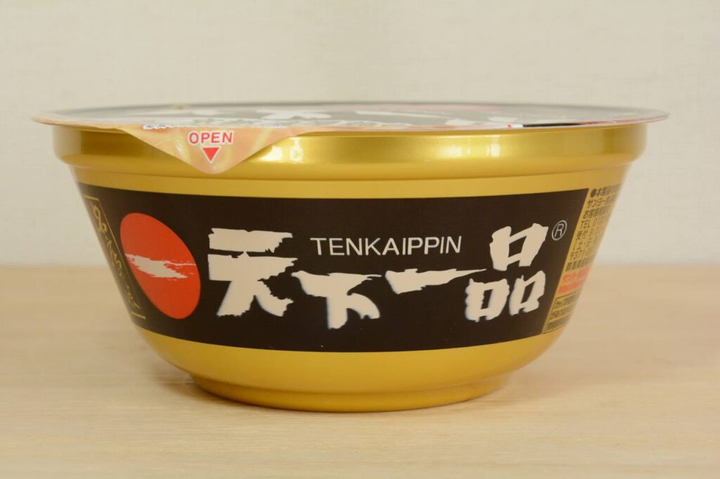 京都人気店の天下一品カップラーメンを食べてみた Tenkaippin cup ramen, a popular Kyoto ...