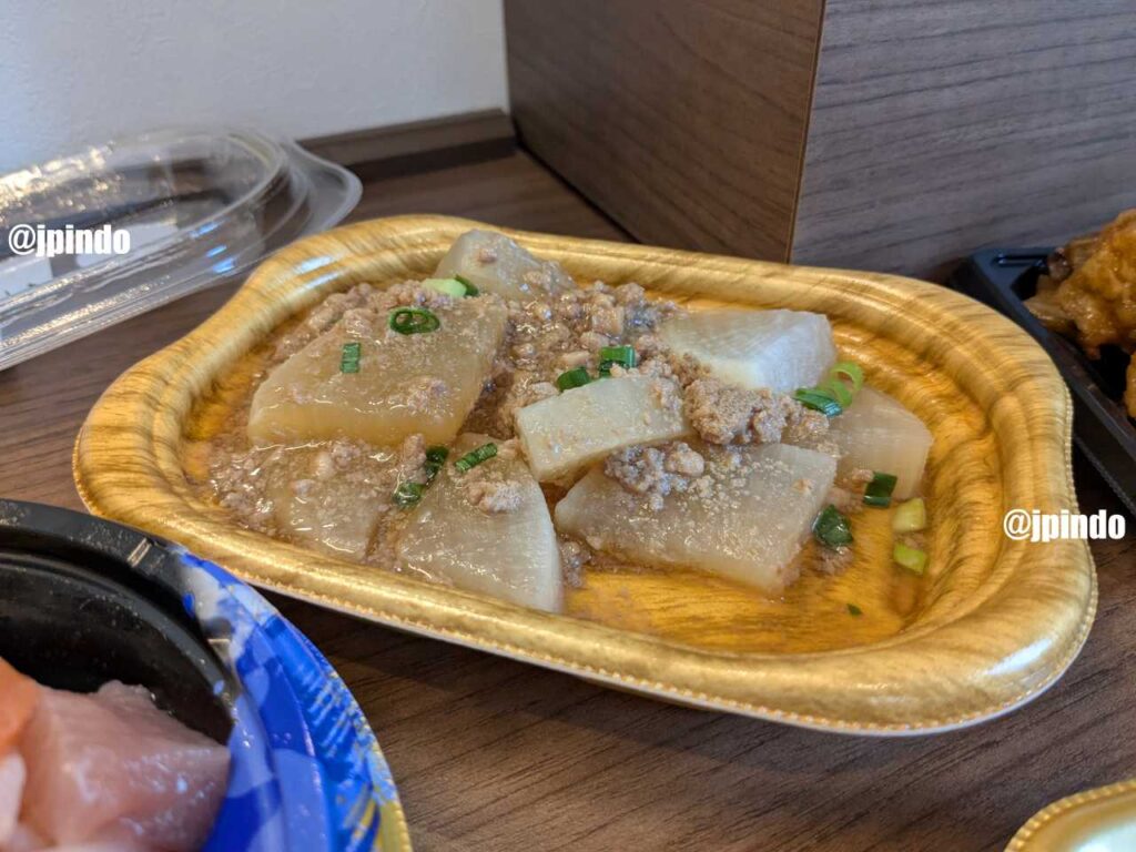 奄美大島のイオンの総菜や弁当で豪華な食事 AEON Bento Amami Oshima – 【47都道府県制覇の旅 離島まで】 ～日本の魅力再発見～
